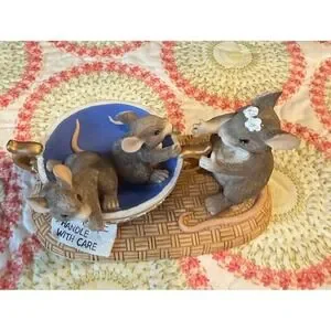 Charming Tails | Accents | Charming Tails Fitz Floyd Figurine Fragile ...